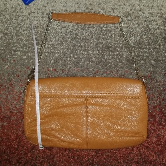 Dkny | Bags | Dkny Tan Shoulder Chain Strap Bag | Poshmark